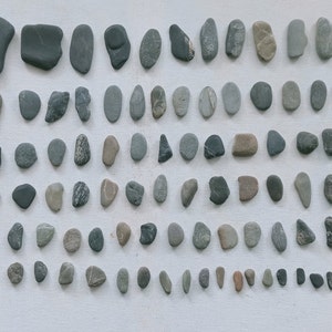 98 Elongated Flat Sea Pebbles for Pebble Art and DIY Supplies Mineral ...