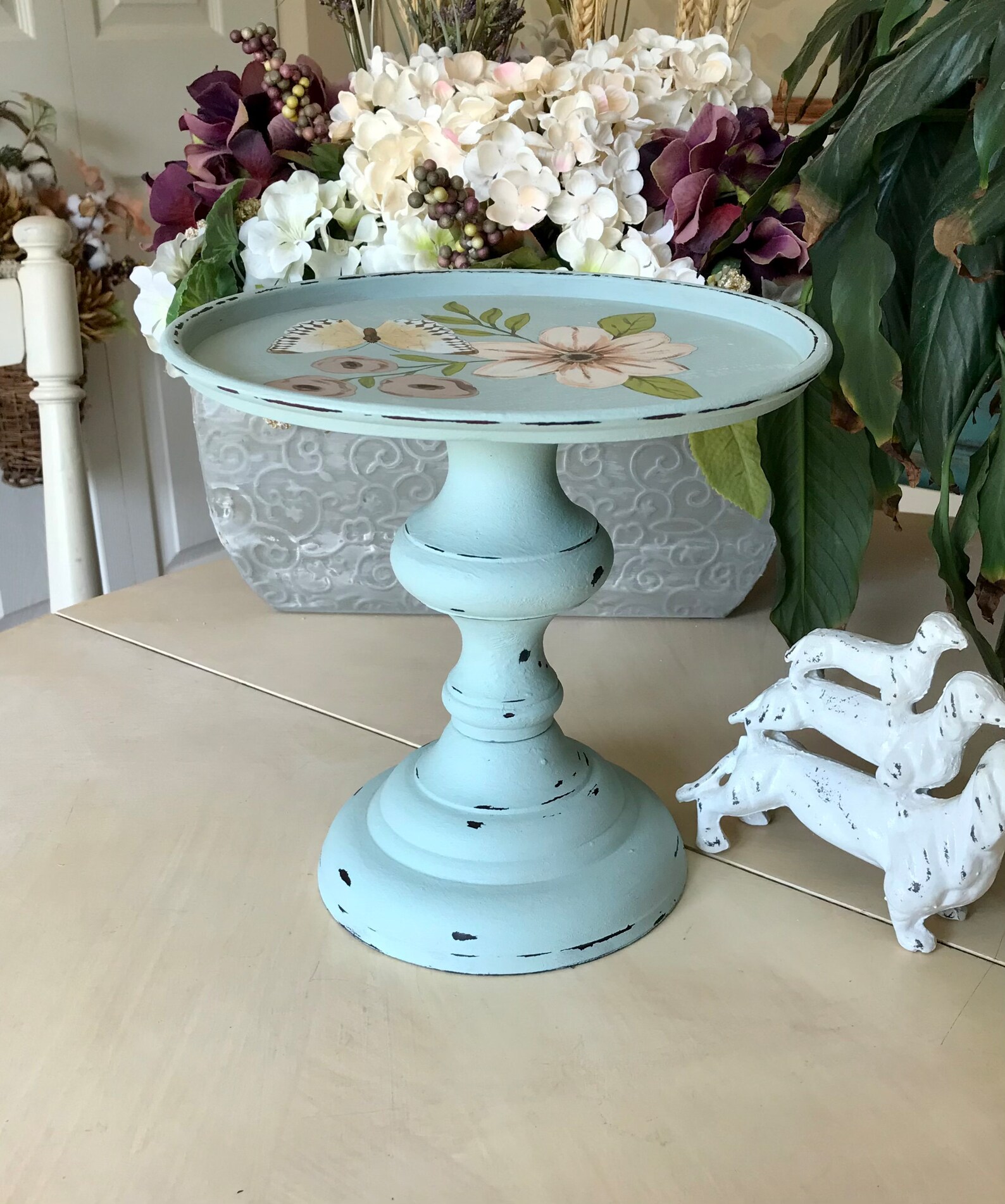 Upcycled Vintage Pedestal Stand / French Country Shabby Chic | Etsy