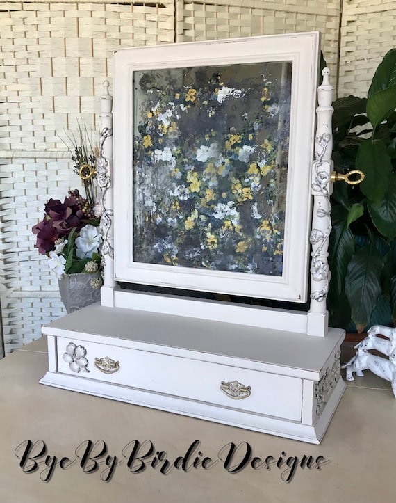 Upcycled Vintage Vanity / French Country Chalk Painte… - Gem