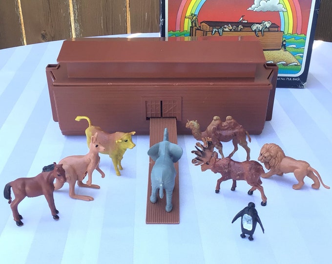 Noah's Ark Playset / Vintage Noah's Ark / 1986 Noah's Ark / Noah's Ark ...