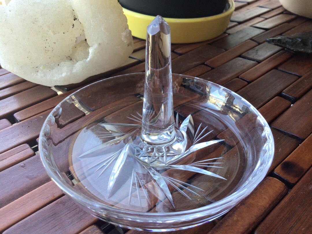 Pinwheel Crystal Ring Holder / - Etsy