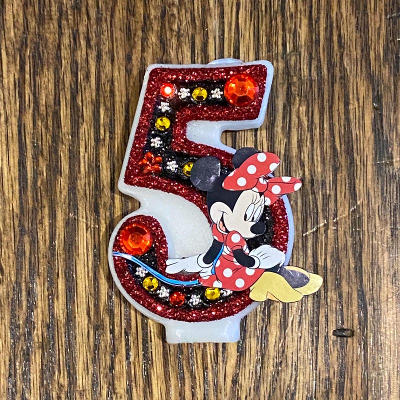 Minnie Mouse Candle - Etsy