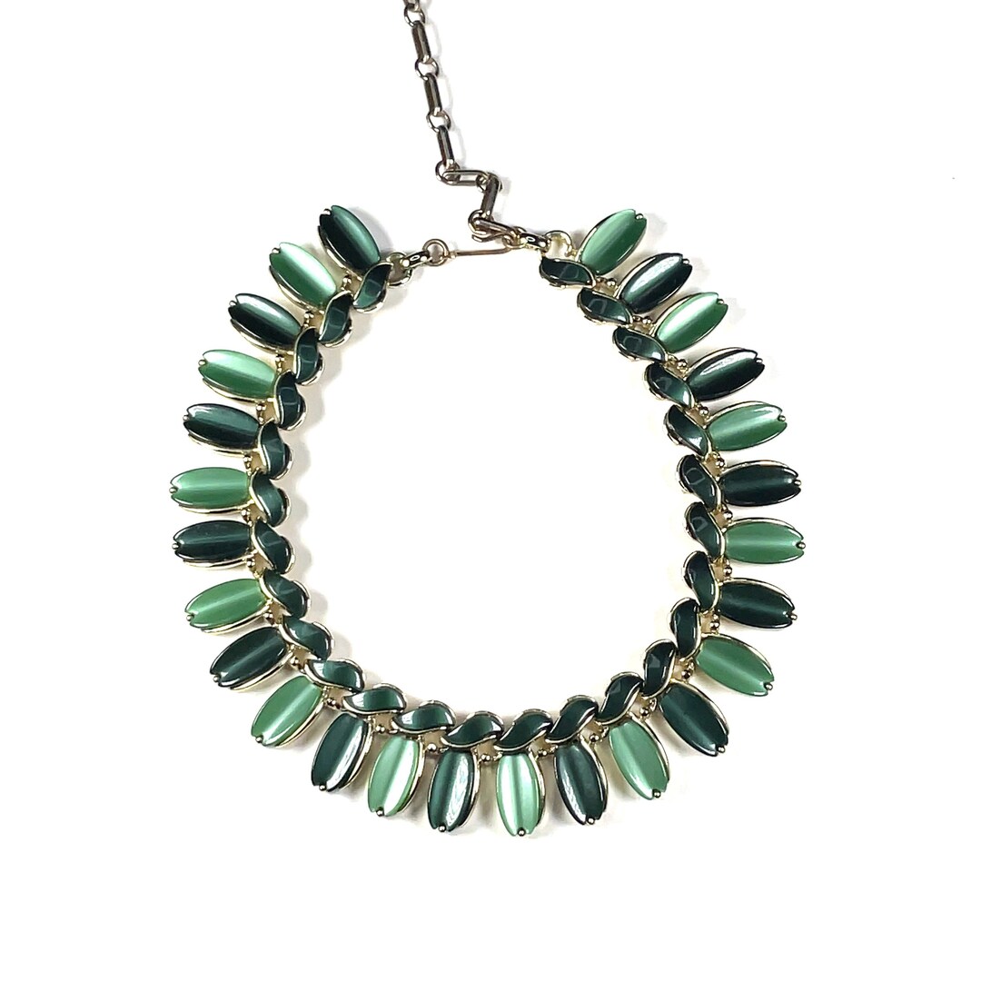 Vintage Lisner Signed Shades of Green Lucite Thermoset Costume Choker ...