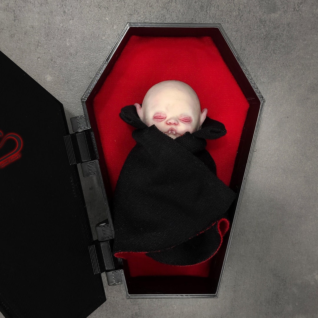 Solid Silicone Miniature Sleeping Vampire Baby Lucien(ne) 5,7 Cm (2,24 ...