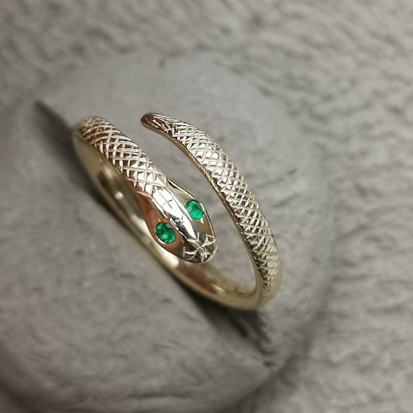 Emerald Snake Ring - Etsy
