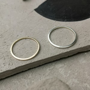 Solid 9ct Recycled Gold Square Profile Stacking / Wedding Ring - Etsy UK