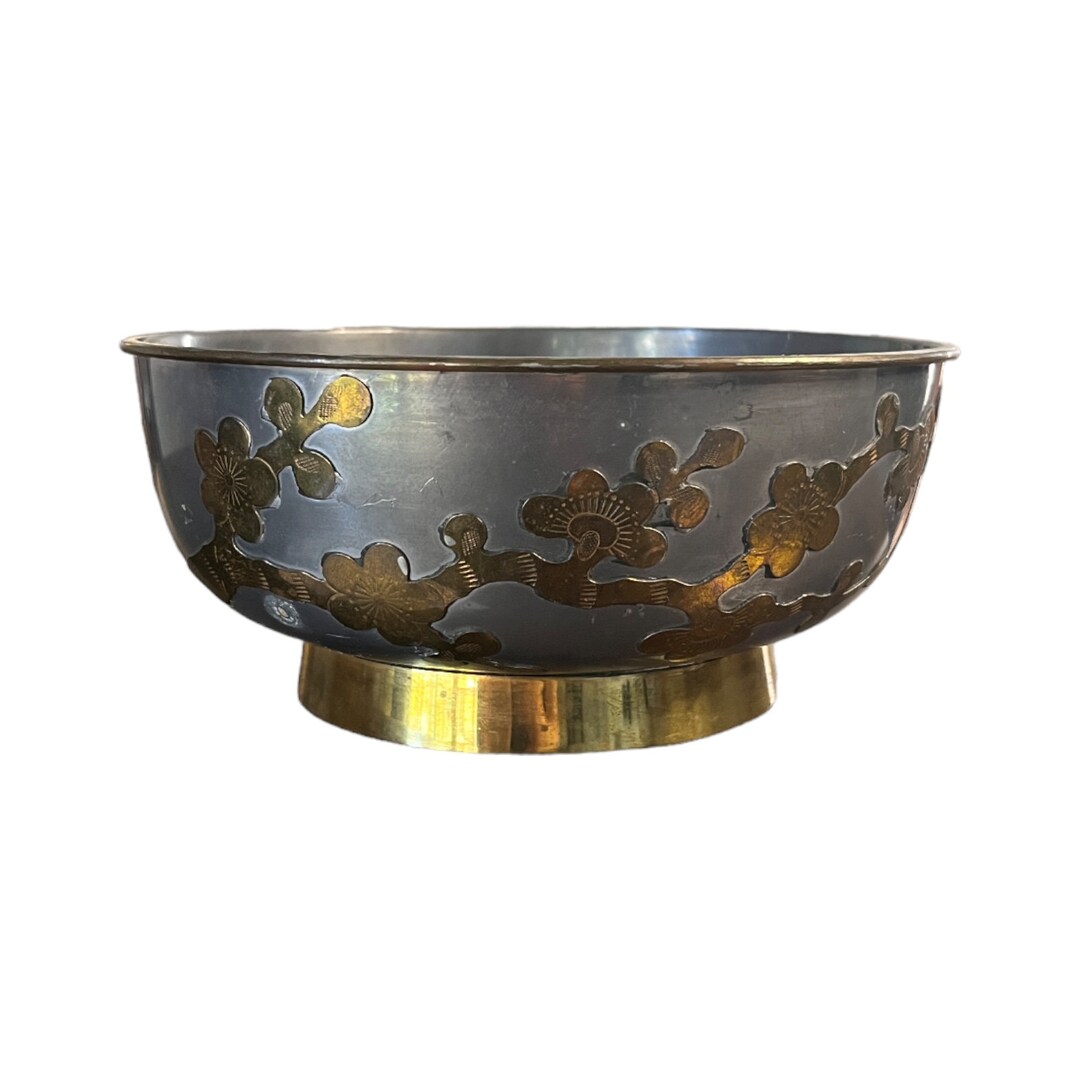 Pewter Bowl With Brass Cut Outlay of Cherry Blossoms Made in Hong Kong Heavy Decorative Dish 6. ...