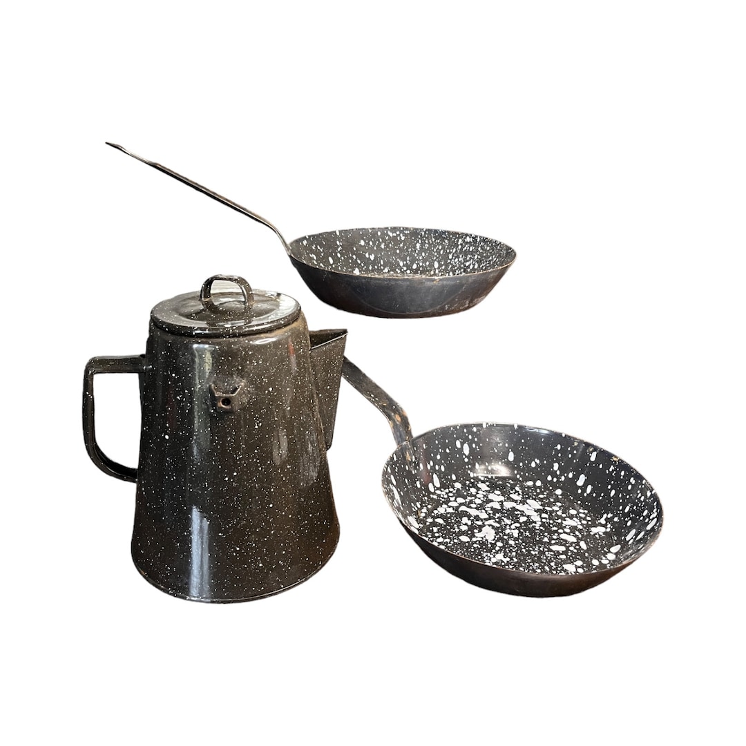 Speckled Graniteware Enamelware Fry Campfire Pans 8.25 Inch and Coffee ...