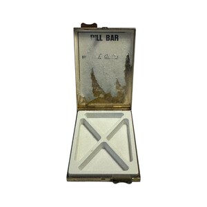 Vintage Donatello Versace Pill Box & 1920s Flapper Compact Mirror Set ...