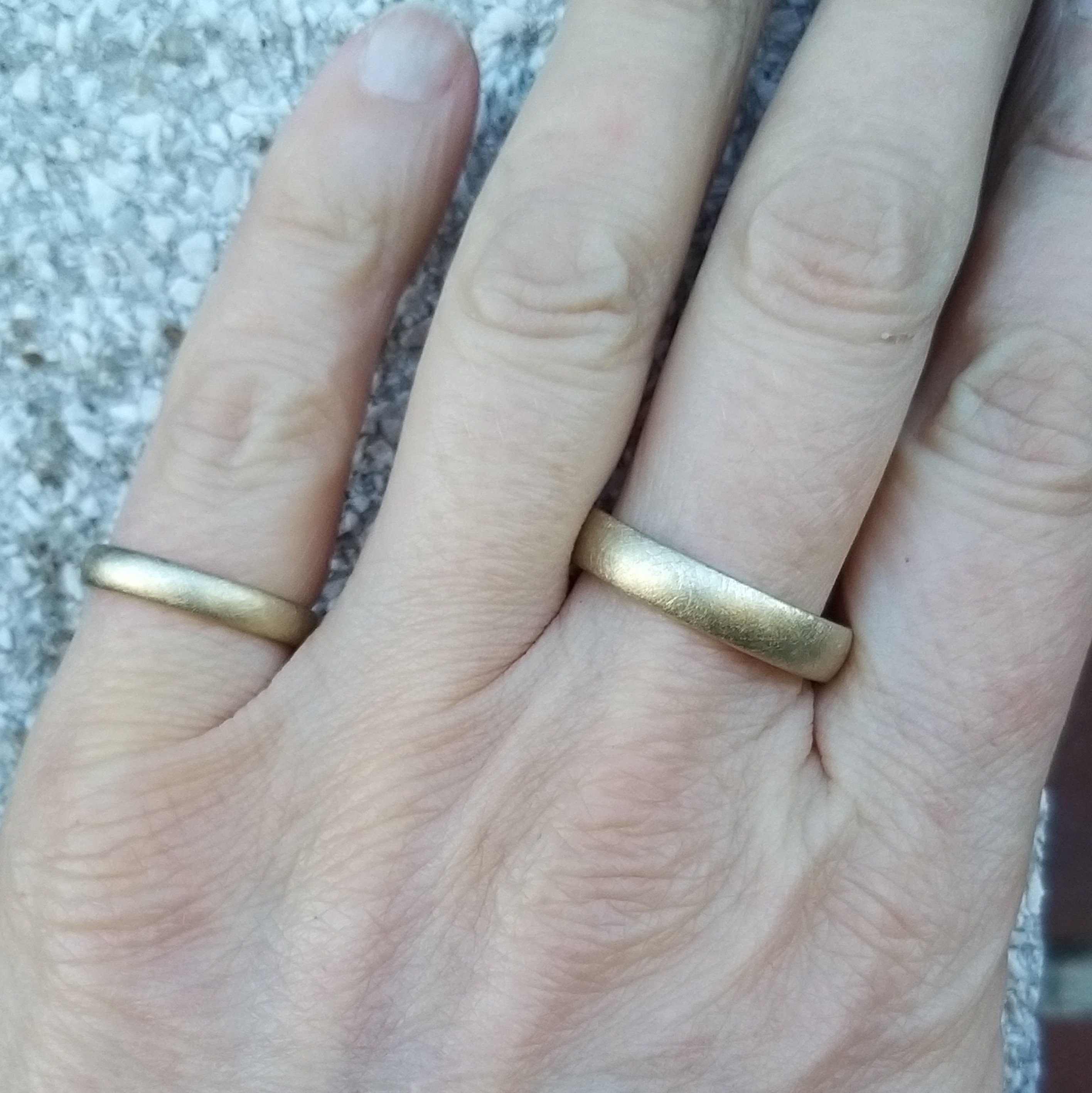 OVAL & GOLD Simple Modern Wedding Rings Wedding Rings Oval | Etsy