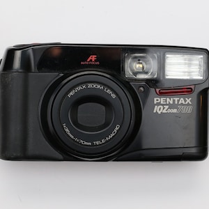 Pentax Iqzoom 700- Zoom Lens Camera - Vintage Film - 35mm Point Shoot ...