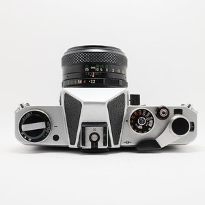 Chinon CS 35mm Camera 55mm 2.2 Vintage SLR - Etsy