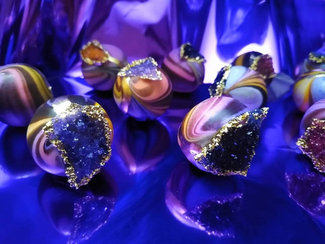 Chocolate Geode Candy Truffles With Edible Gold Paint - Etsy