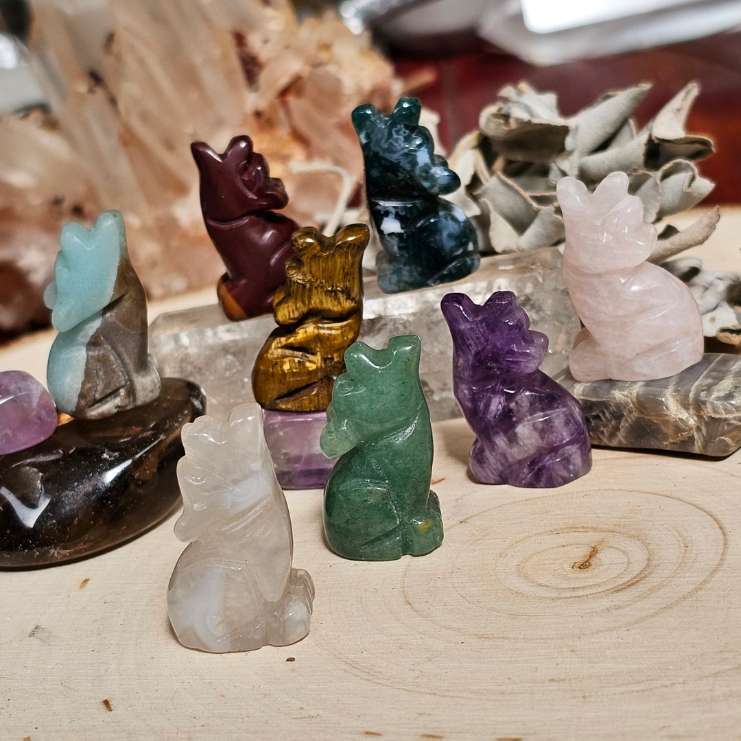 Wolf Howling Carving Totem Moss Agate Tiger Eye Caribbean Calcite Rose ...