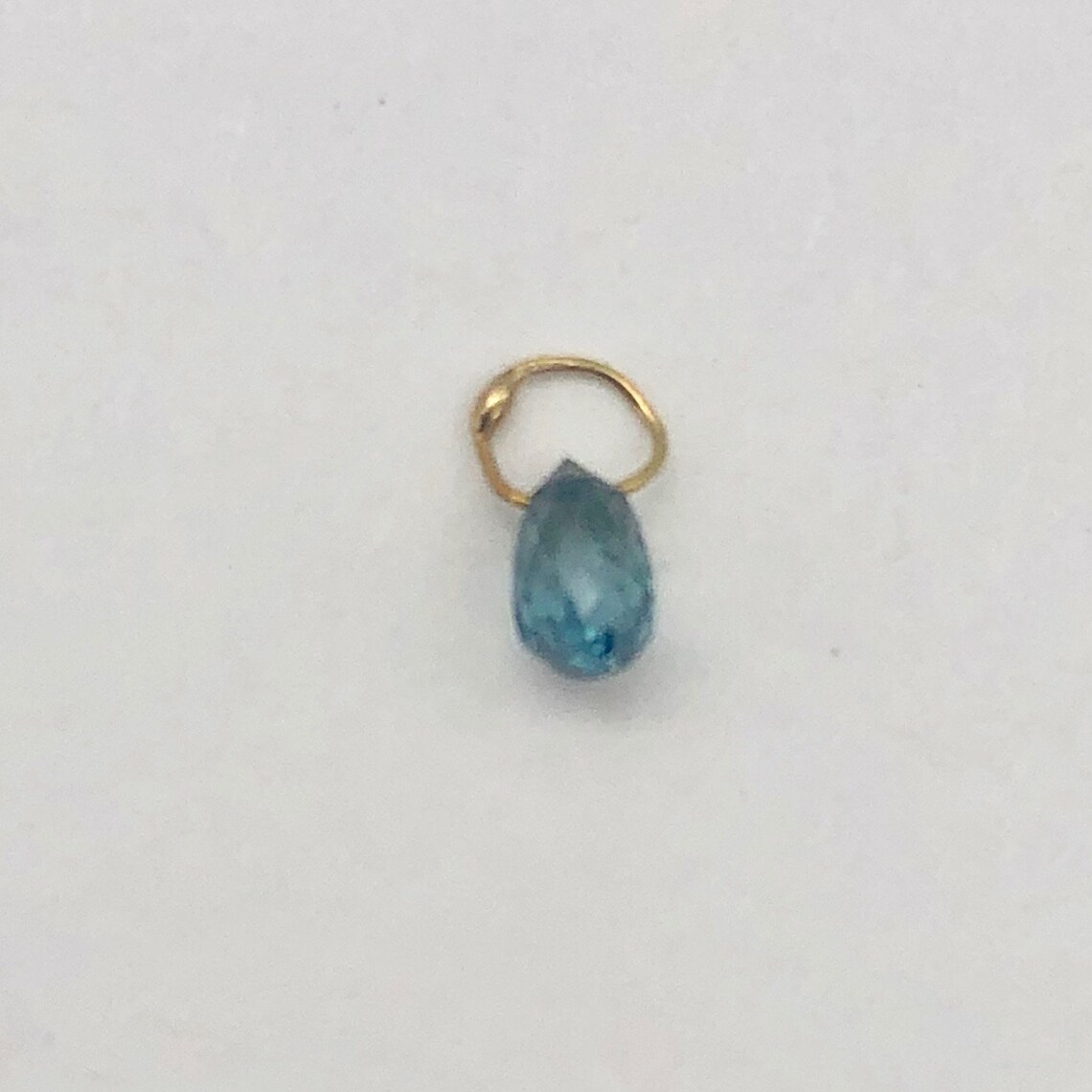 0.25cts Blue Diamond Briolette 18K Gold Pendant Bead | Etsy