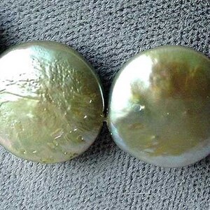 Luxurious Pistachio Coin FW Pearls | 14.5x5-12.5x4.5mm | 2 Pearls | - Etsy