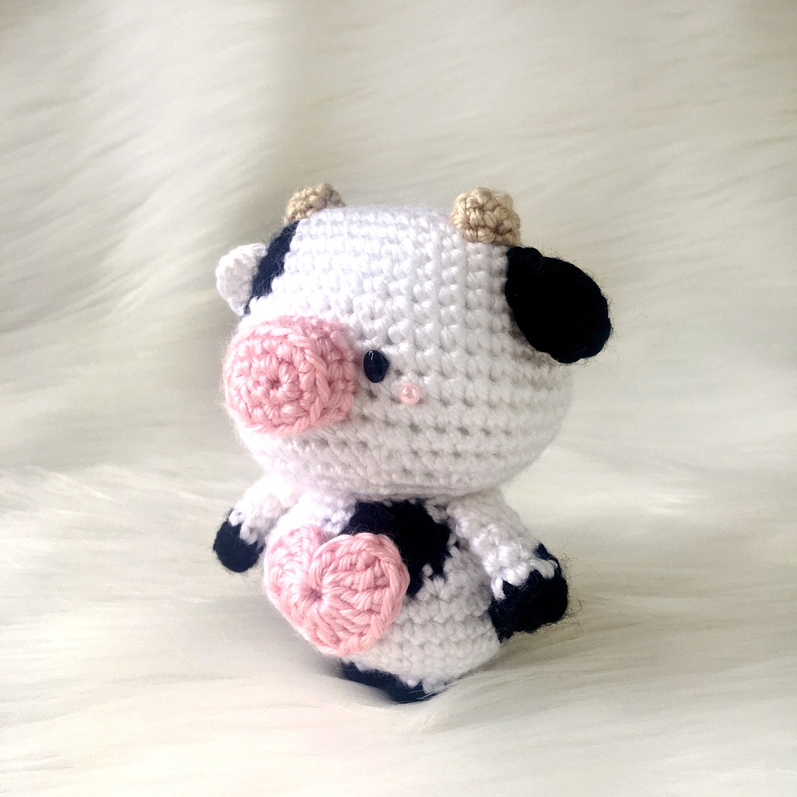 CROCHET PATTERN (PDF): Cassie the Cow Amigurumi / Plushie / Bagcharm - Etsy