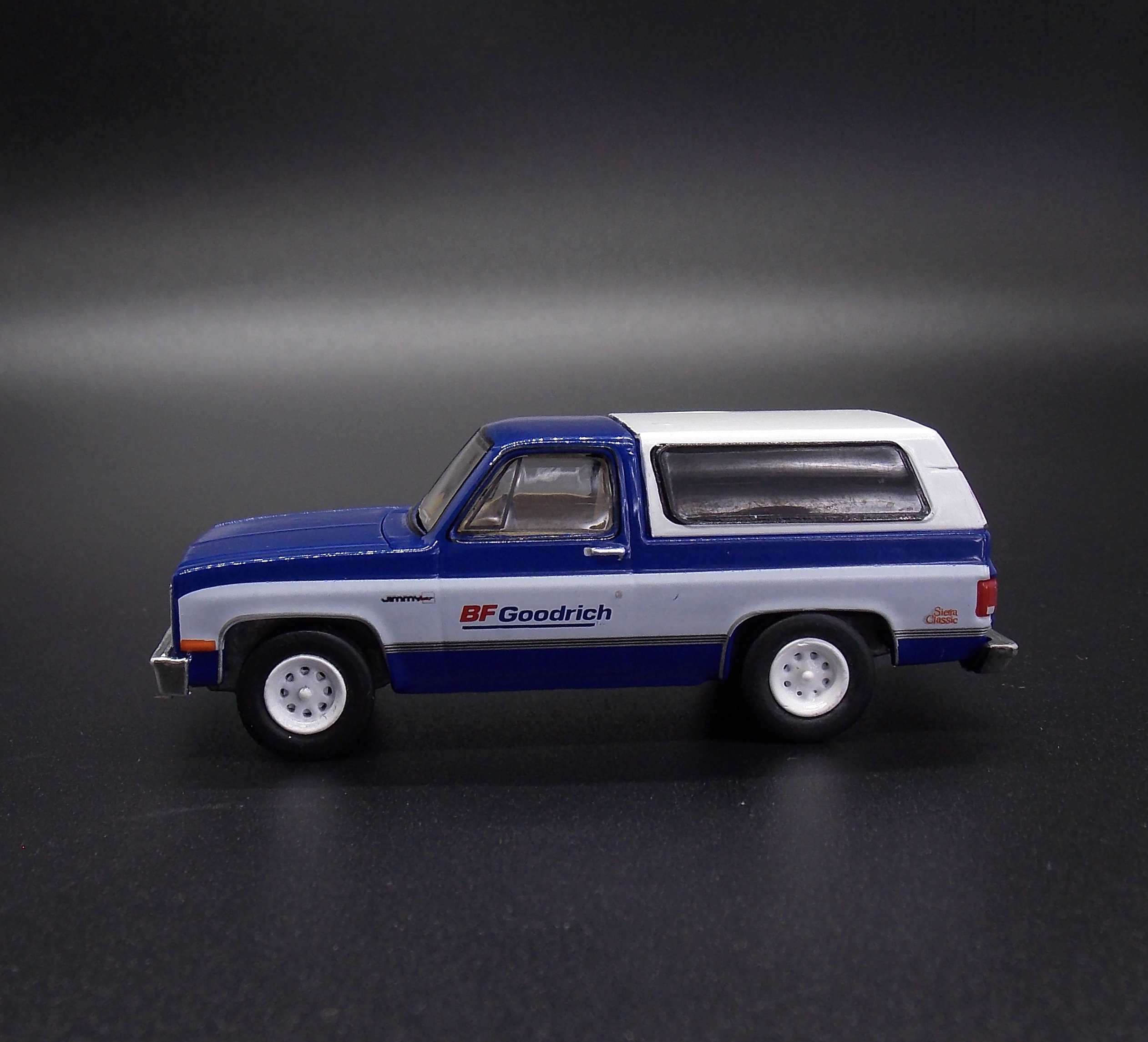 1983 GMC JIMMY Classic Pickup Truck BF Goodrich Scale 1:64 | Etsy