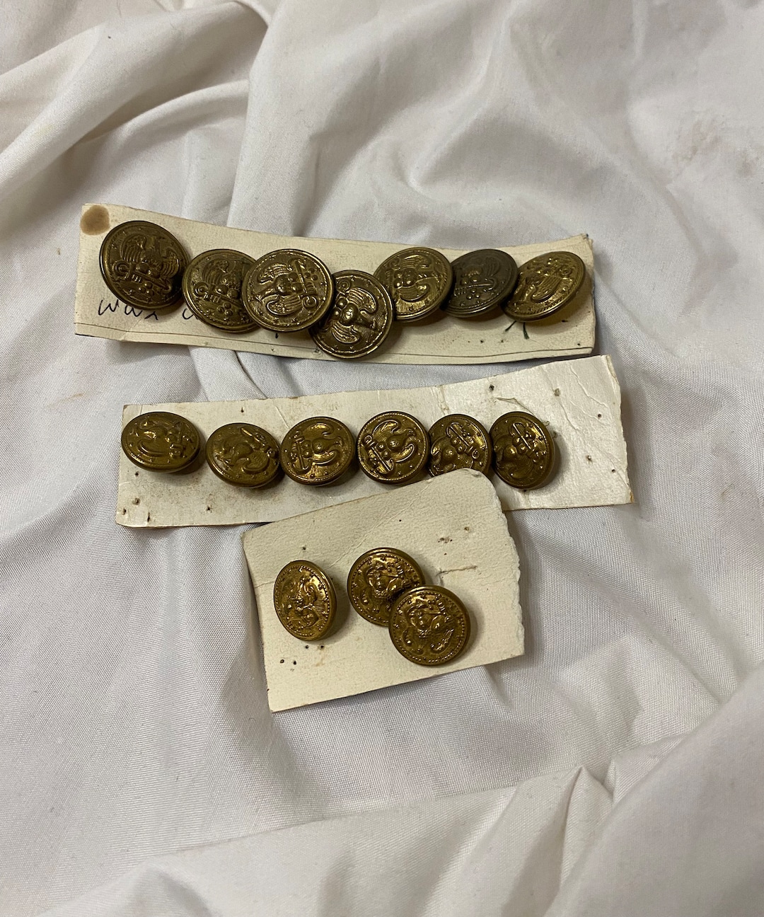 Original US Navy Buttons From WW2 Vintage Various Makers 16 Vintage ...