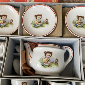 Childs Tea Set 16 Piece Tea Party Child Set of Dishes With Bear and Cat ...