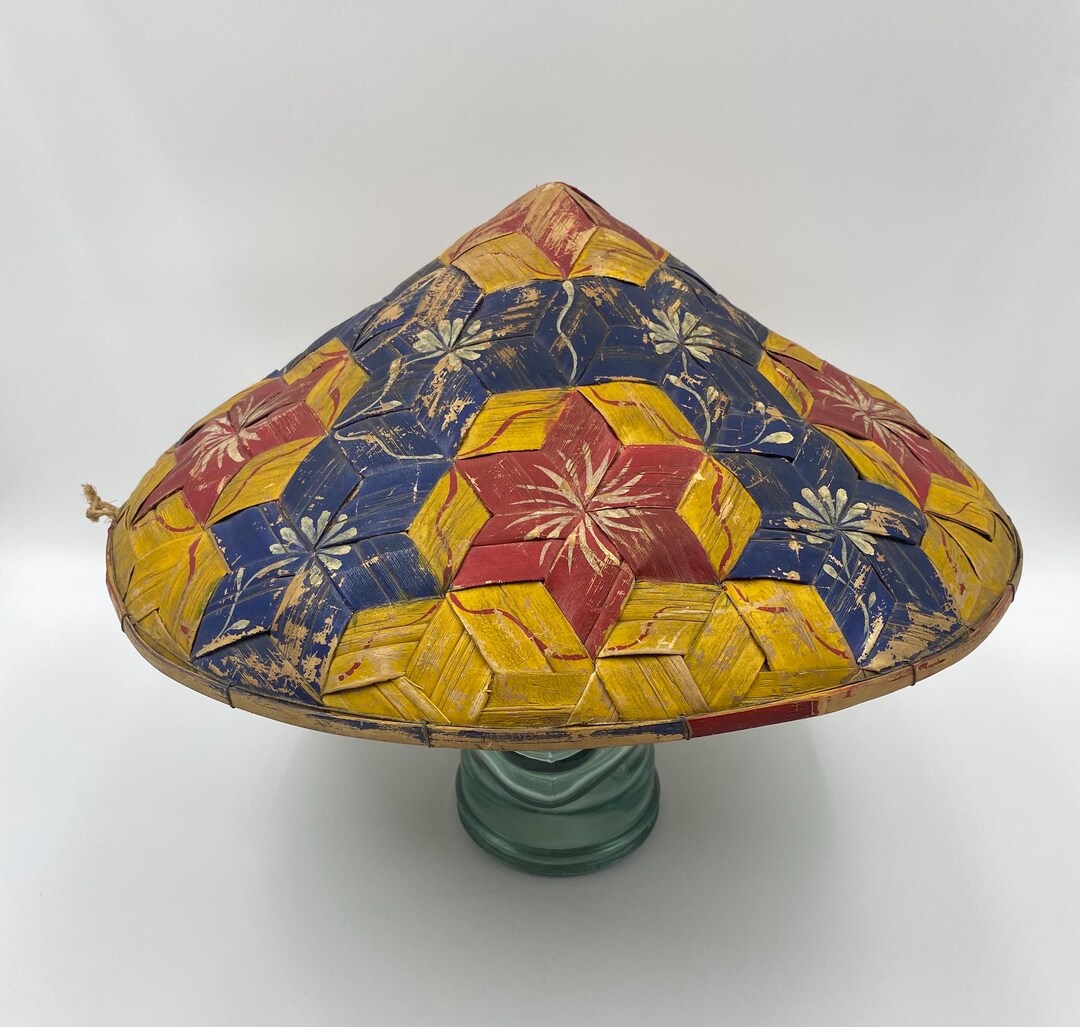 Woven Asian Rice Hat Vintage Antique Field and Garden Sun Hat Unique ...