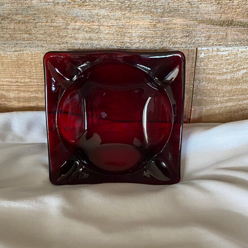 Red Glass Ashtray - Etsy