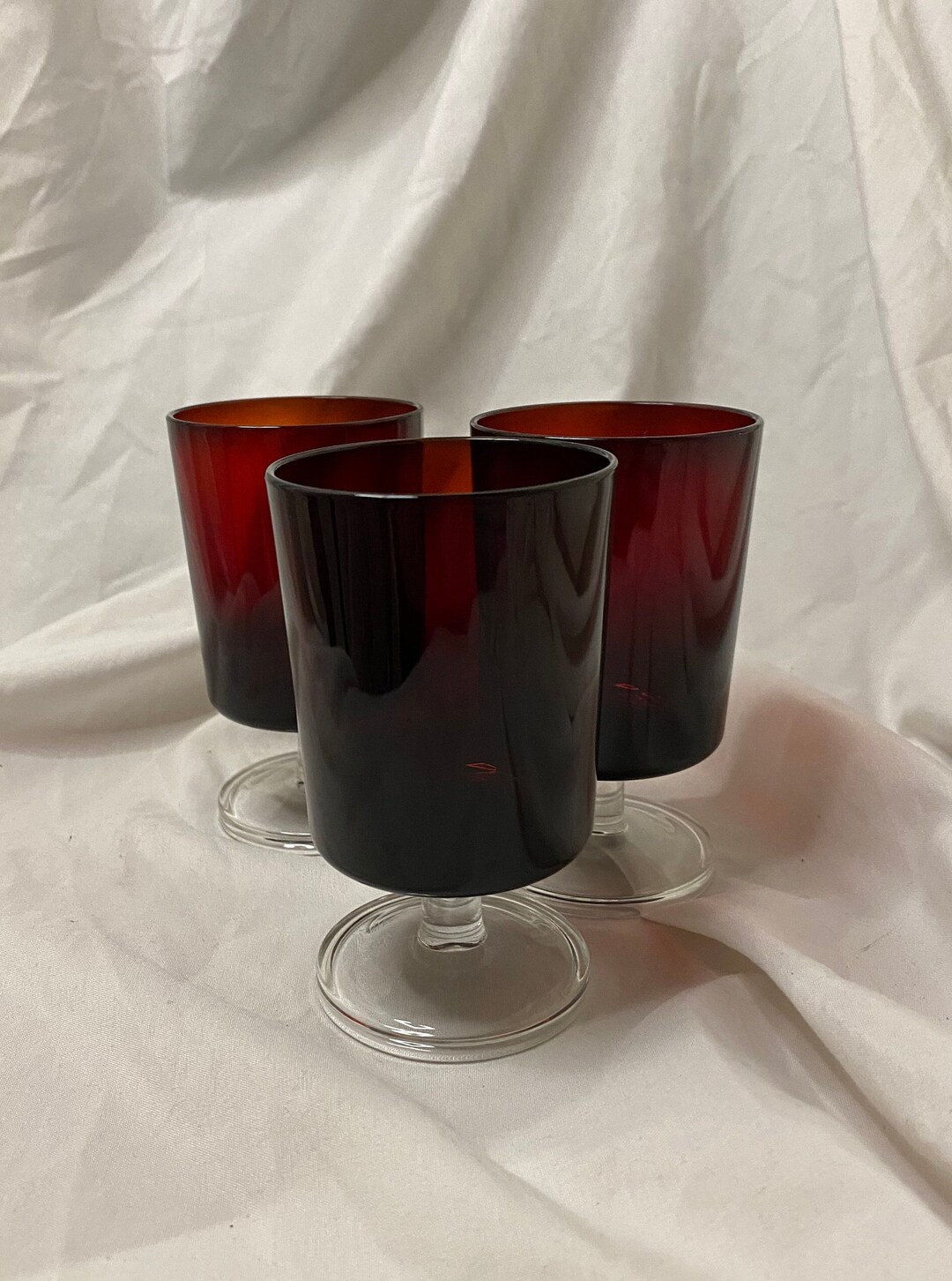 Luminarc Arcoroc Ruby Wine Goblet Glasses Clear Glass Pedestal Bases ...