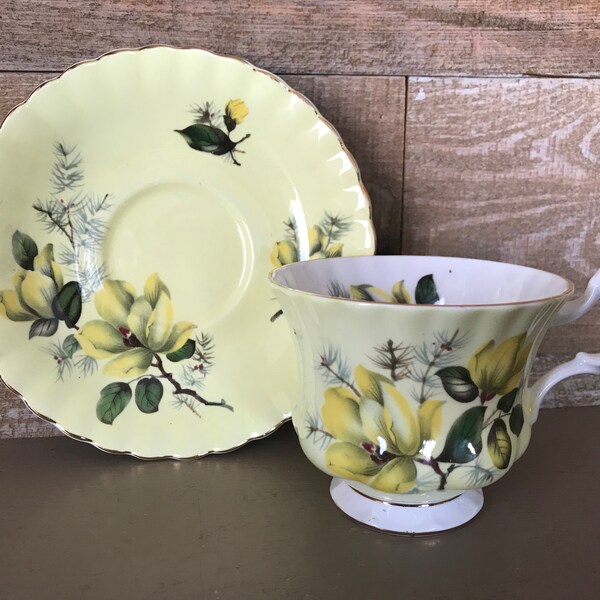 Daffodil Tea Cup - Etsy