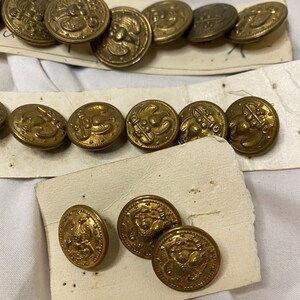 Original US Navy Buttons From WW2 Vintage Various Makers 16 Vintage ...