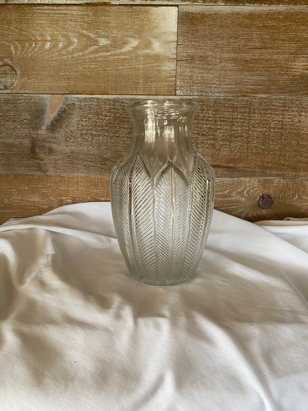 Feather Design Clear Glass Tall Flower Vase Vintage Raised Feather Vase ...
