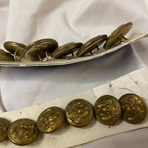 Original US Navy Buttons From WW2 Vintage Various Makers 16 Vintage ...