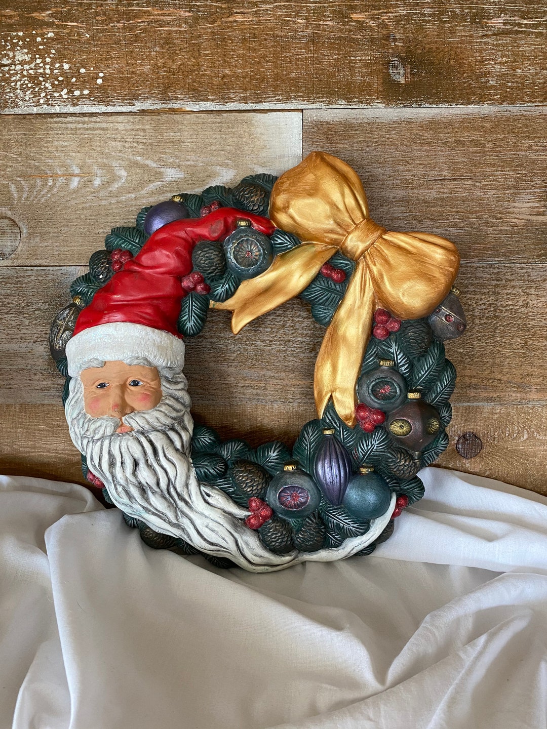 Santa Wreath Hand Painted Ceramic Gold Bow Vintage Hanging Wreath ...