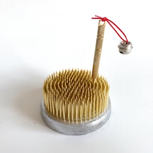Ikebana Kenzan Pin Straightener and Cleaner for Flower Arrangement - Etsy