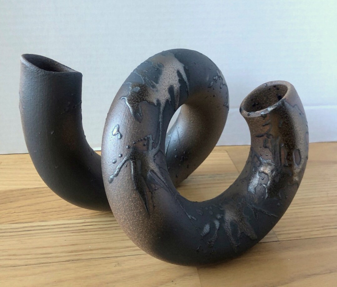 Ikebana Vase, Japanese Serpentine Ceramic for Freestyle Flower Arrangement - Etsy