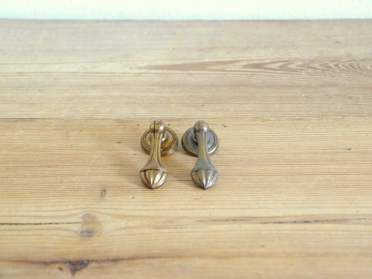 Vintage Antique Brass Drop Pulls, Drawer Pulls Old, Metal Ornament ...
