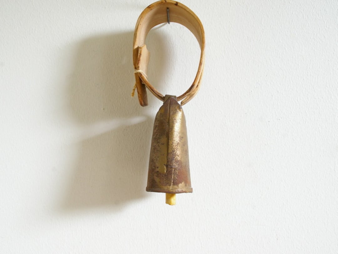 Vintage Big Antique Cow Bell With Wood Collar and Bone Clapper, Old ...