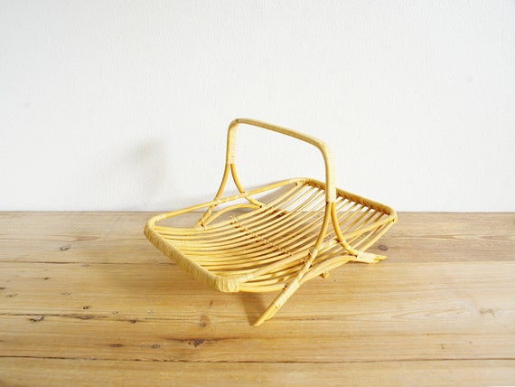 Vintage Bread Basket Mid Century Decor Bamboo 50s With | Etsy