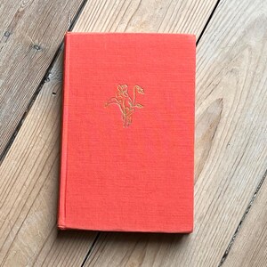 Vintage Flower Book, Flora Field Guide 120+ Pages, Floral Illustrations ...