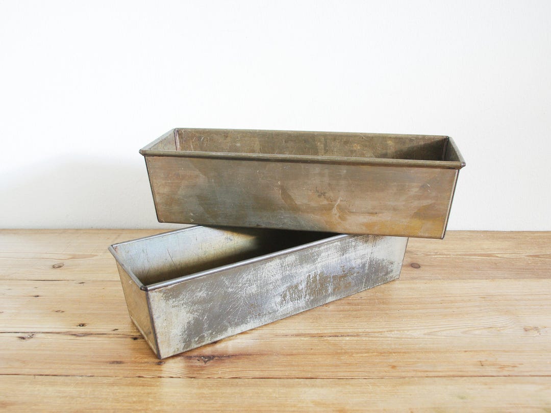 Vintage Pair of Metal Bread Baking Pans, Old Long Cake Tins, Farmhouse ...