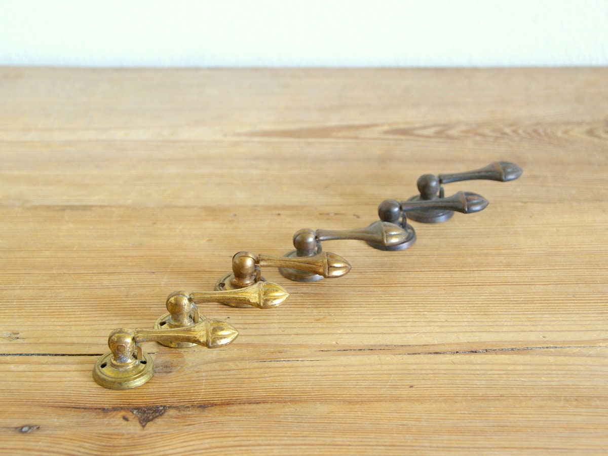 Vintage Antique Brass Drop Pulls, Drawer Pulls Old, Metal Ornament ...