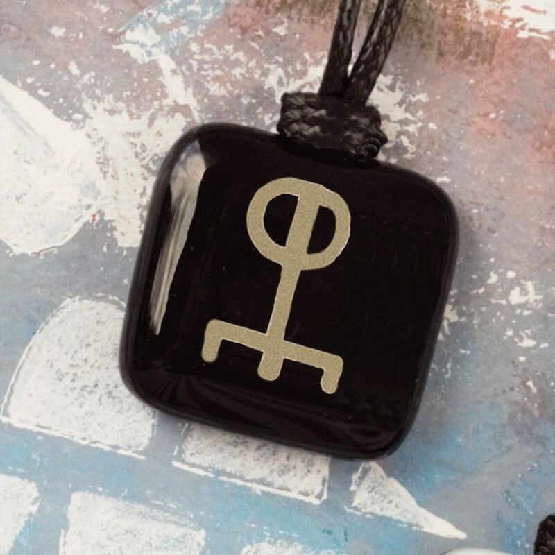 Rune Symbol for Love - Etsy