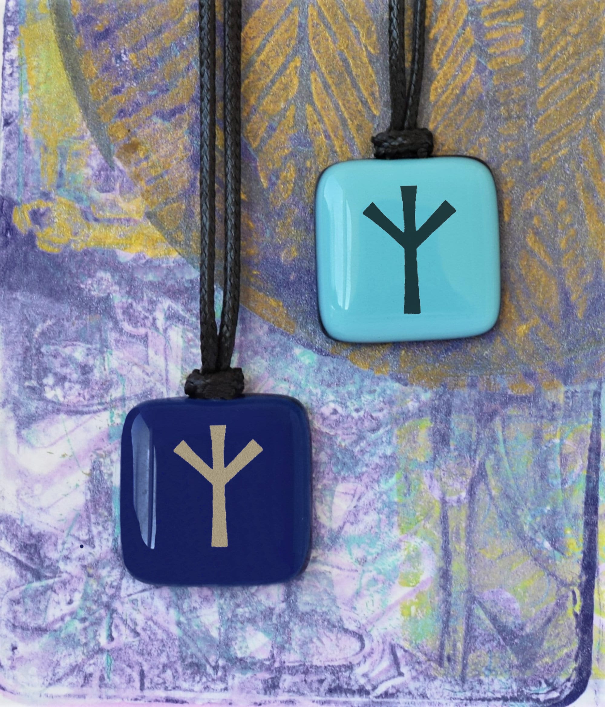 Algiz. Runa Protection. Elhaz Rune. Viking Talisman. Runic - Etsy