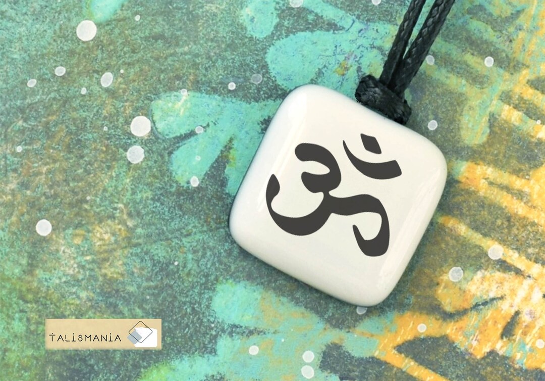 Om. Symbol Om. Meditation Symbol. Universal Yoga Sound. Yoga Charm for ...