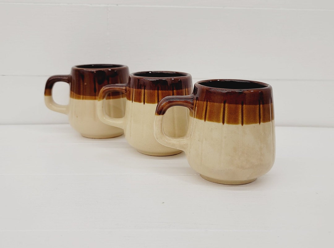 Vintage Two Tone Pottery Coffee Mugs - Farmhouse Kitchen - Etsy
