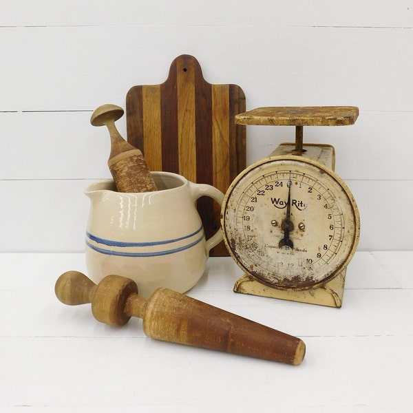 Vintage Metal Scale - Etsy