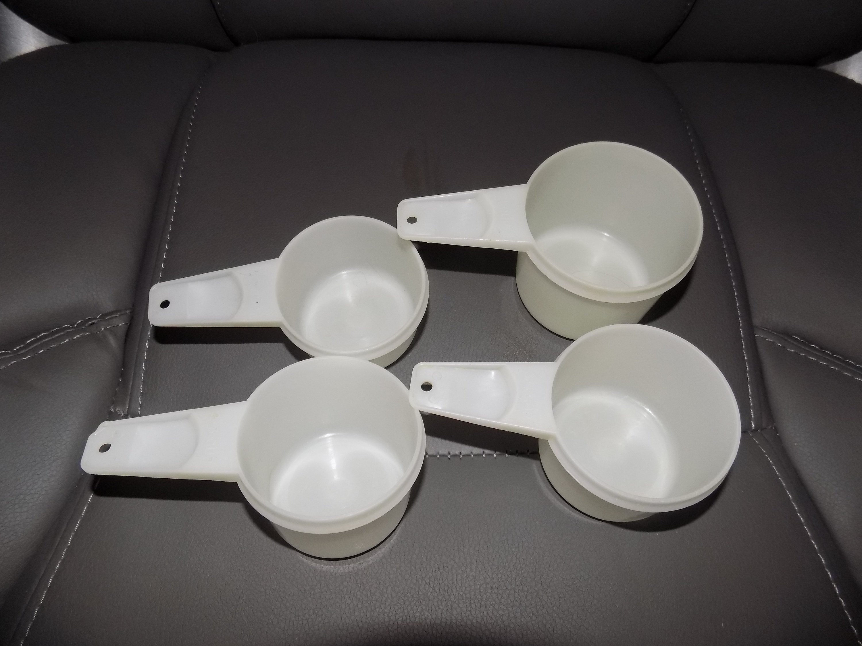 Vintage Tupperware Measuring Cups Nested Set of 4 Opaque White Clear ...