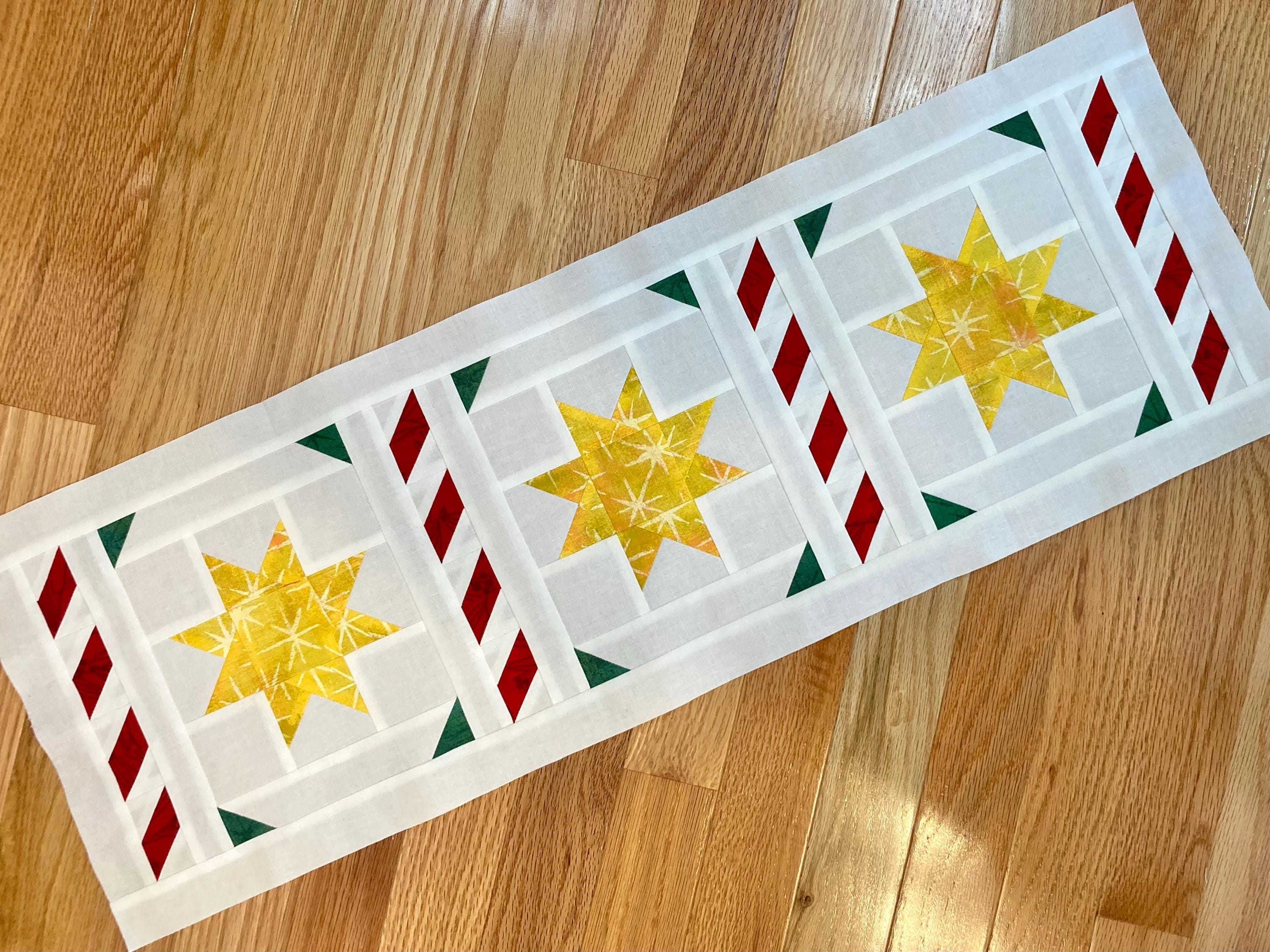 Merry Little Stars Mini Quilt PDF Pattern, Christmas Star Mini Quilt ...
