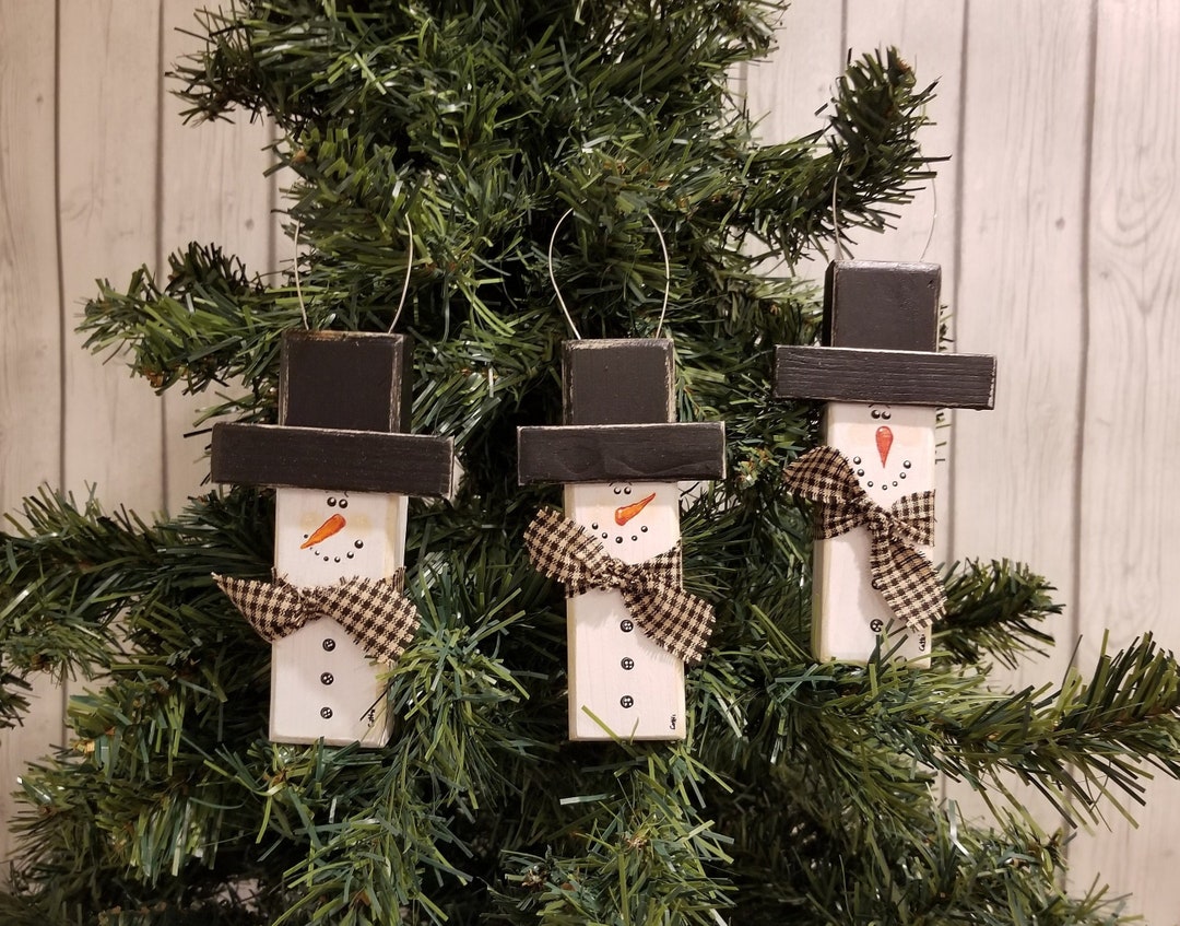 Set of 3 Hanging Country Wood Snowmen Ornaments - Etsy