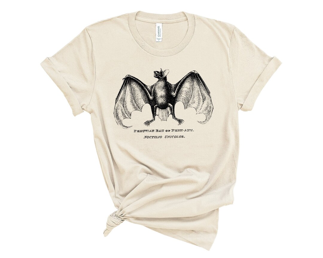 Vintage Bat T-shirt, Vintage Halloween Shirt, Bat Shirt, Bat Tee, Bat ...