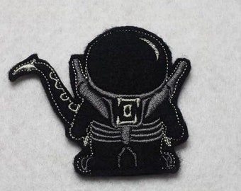 Alien Finger Puppet - Etsy